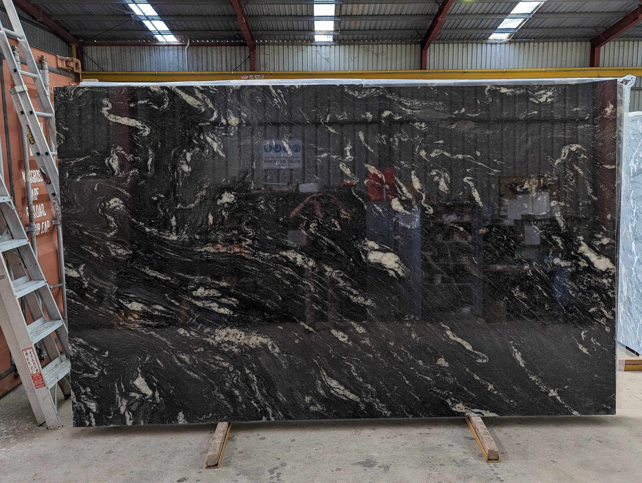 Electric Black BL150 – Finestone