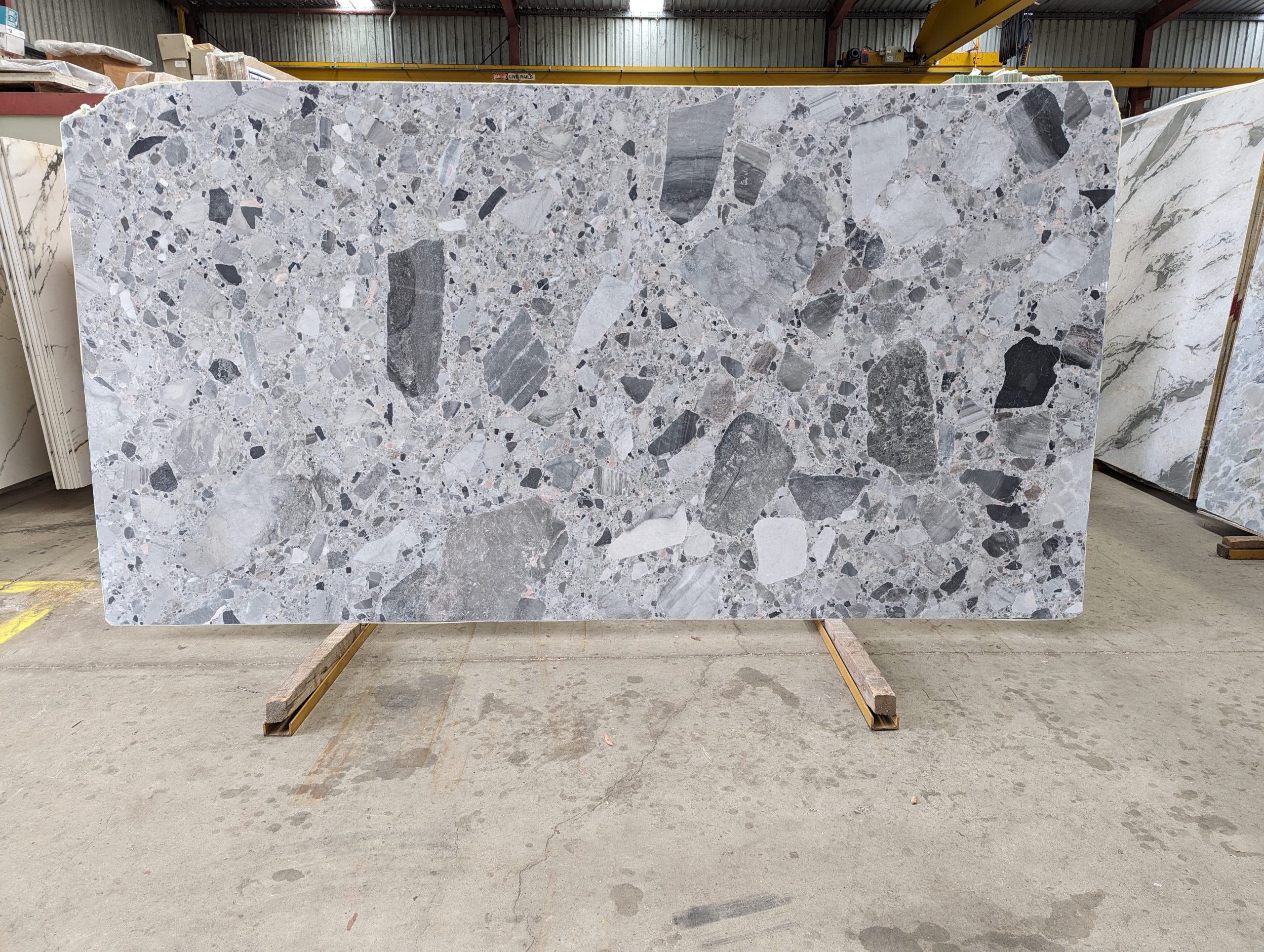 Ceppo Bianco BL14511 – Finestone