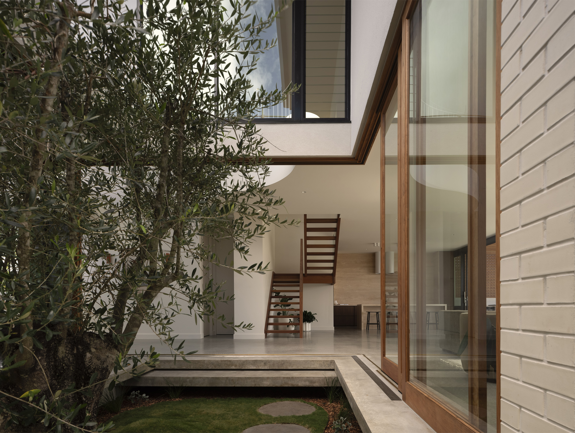 Zarma by Barlow Building – Finestone