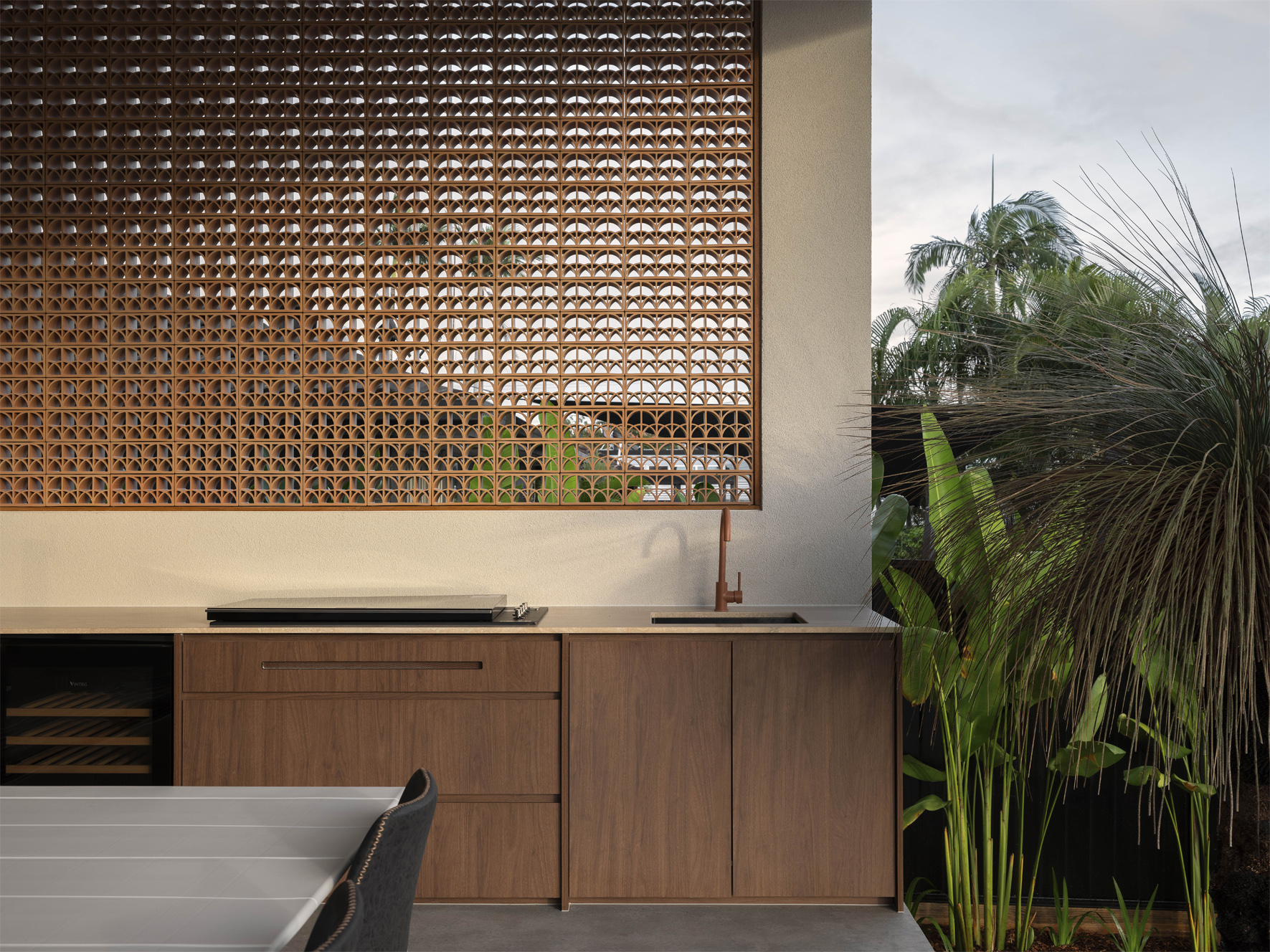 Zarma by Barlow Building – Finestone