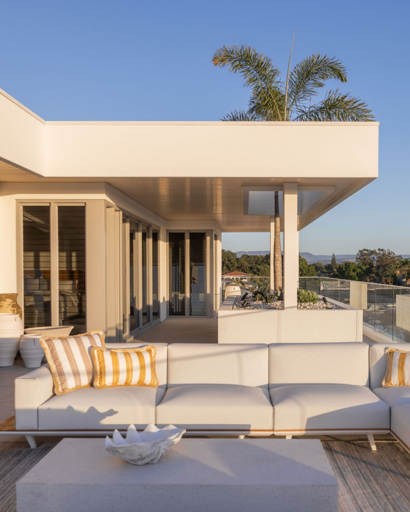 Feature Project – The Jade House – Finestone