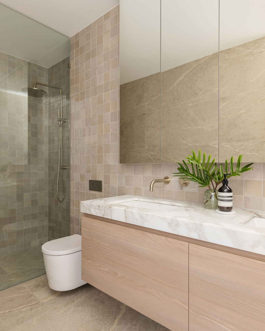 The Jade House – Finestone