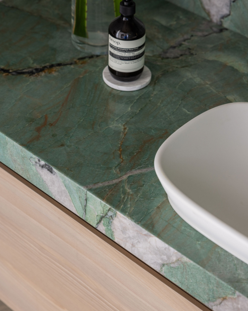 Feature Project – The Jade House – Finestone