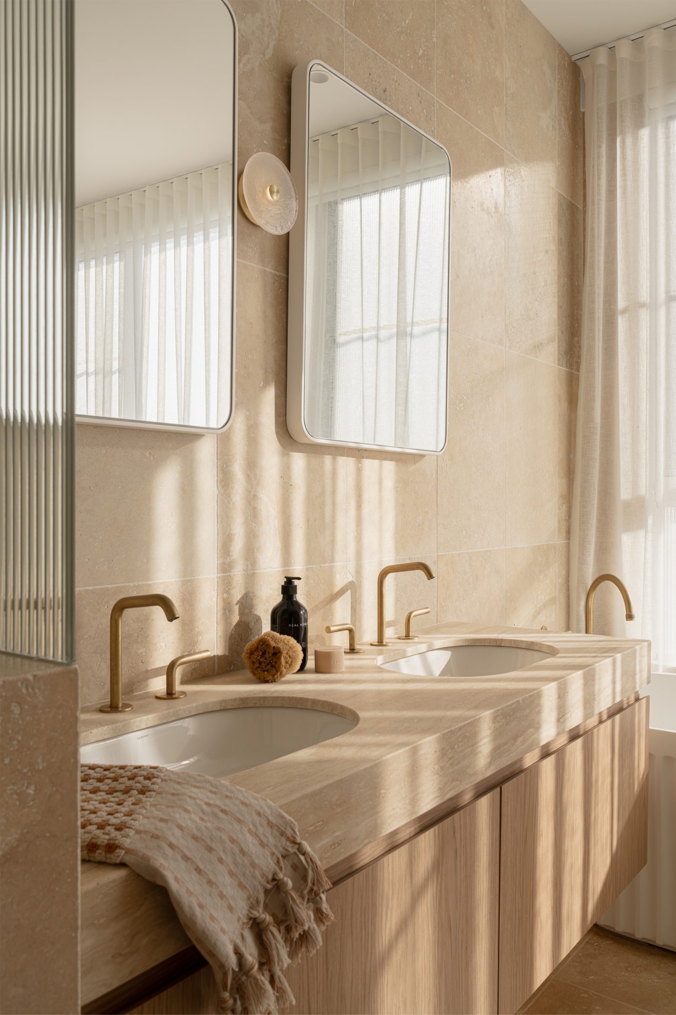 Feature Project – Cala – Finestone