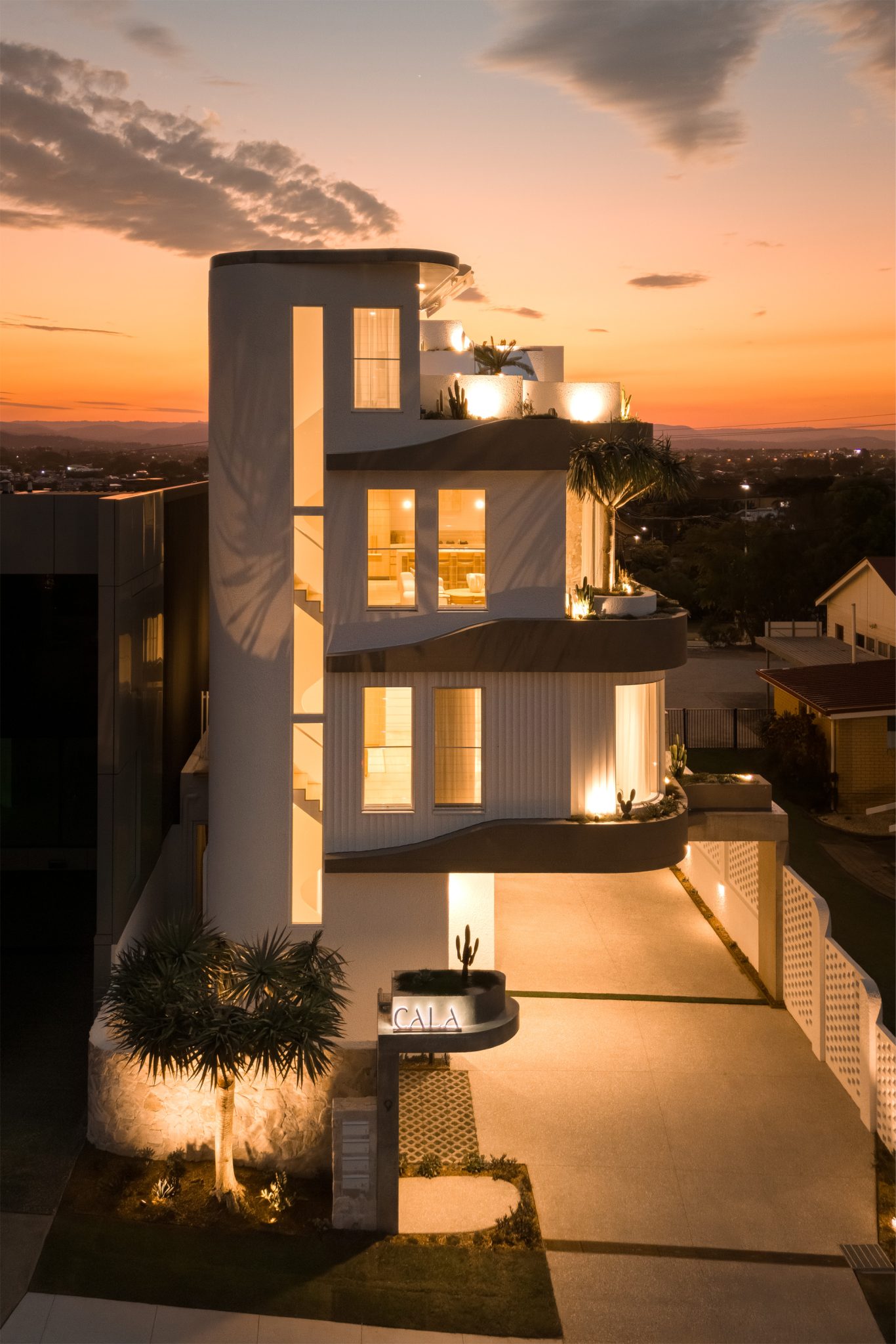 Feature Project – Cala – Finestone