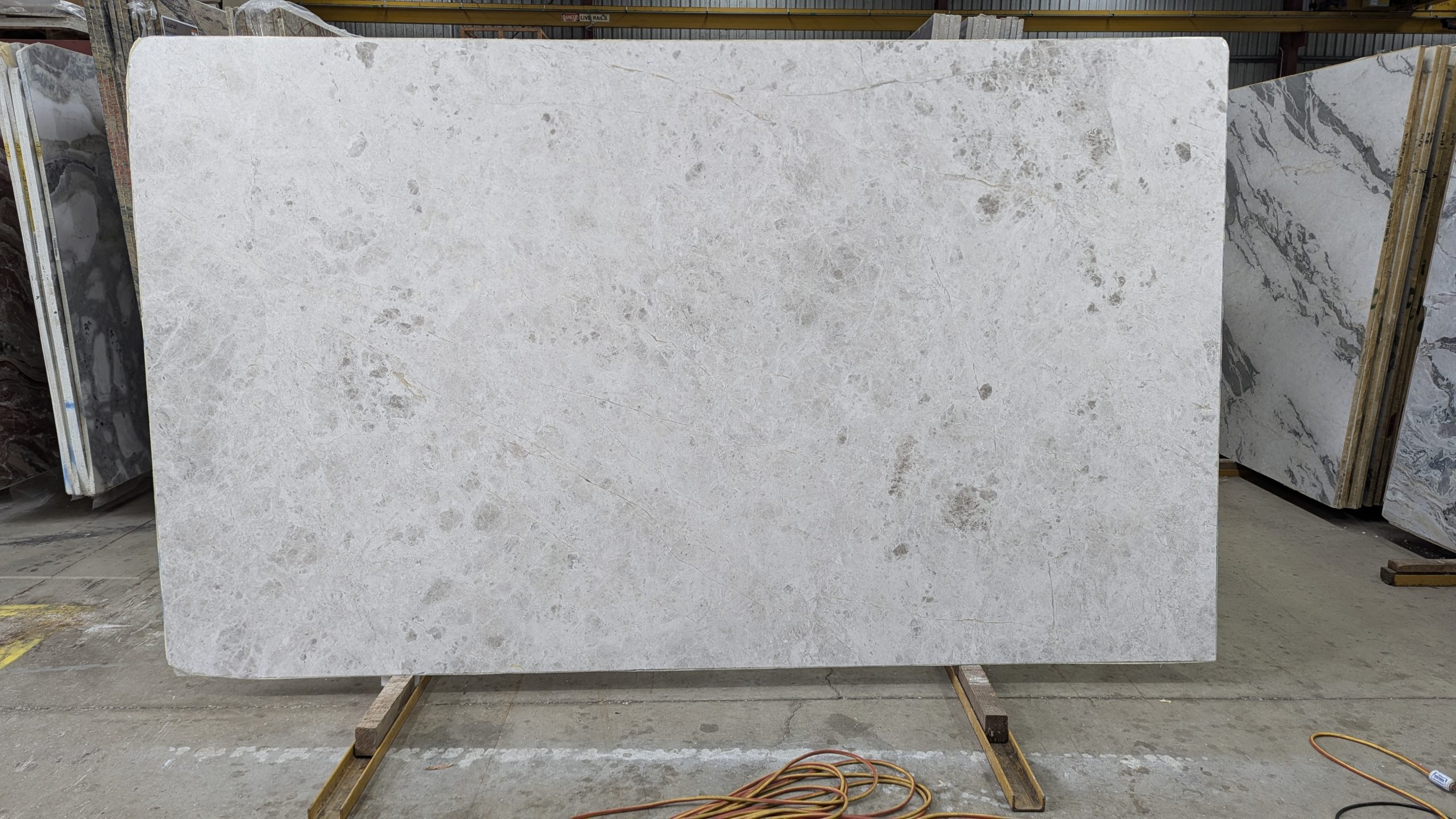 Silver Casa Honed BL14038 – Finestone