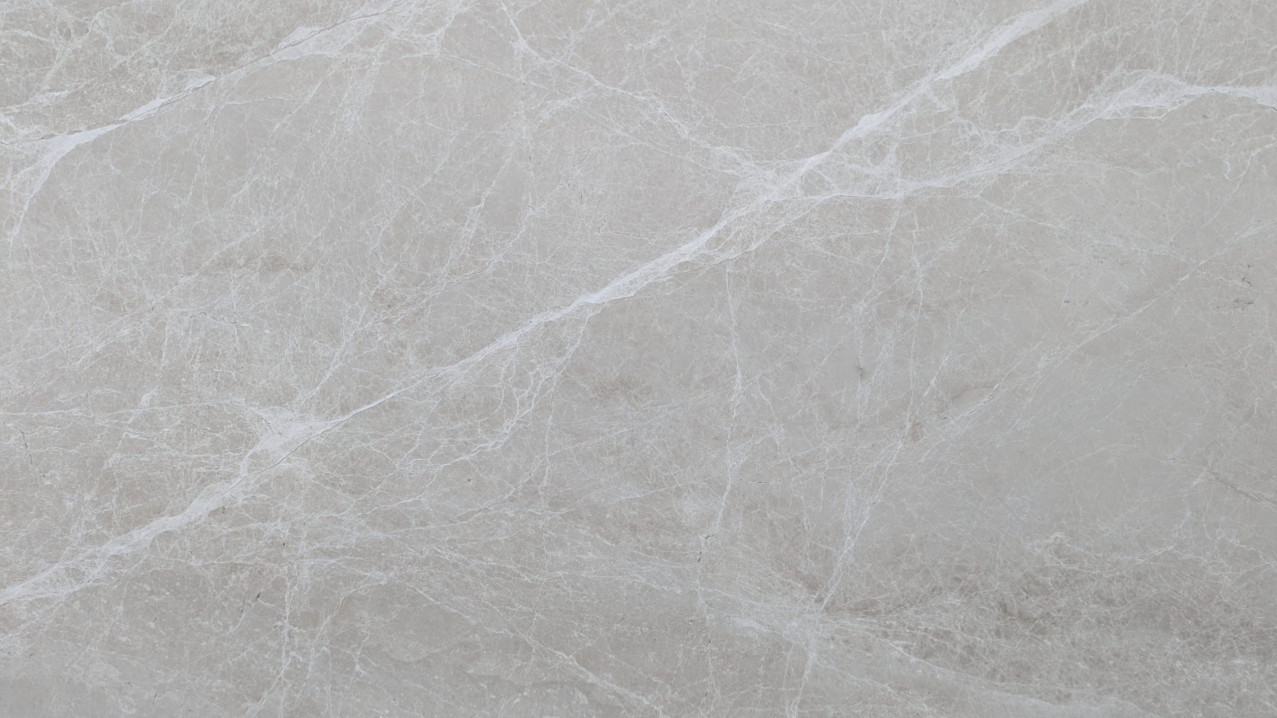 Alba White Honed BL8422 – Finestone