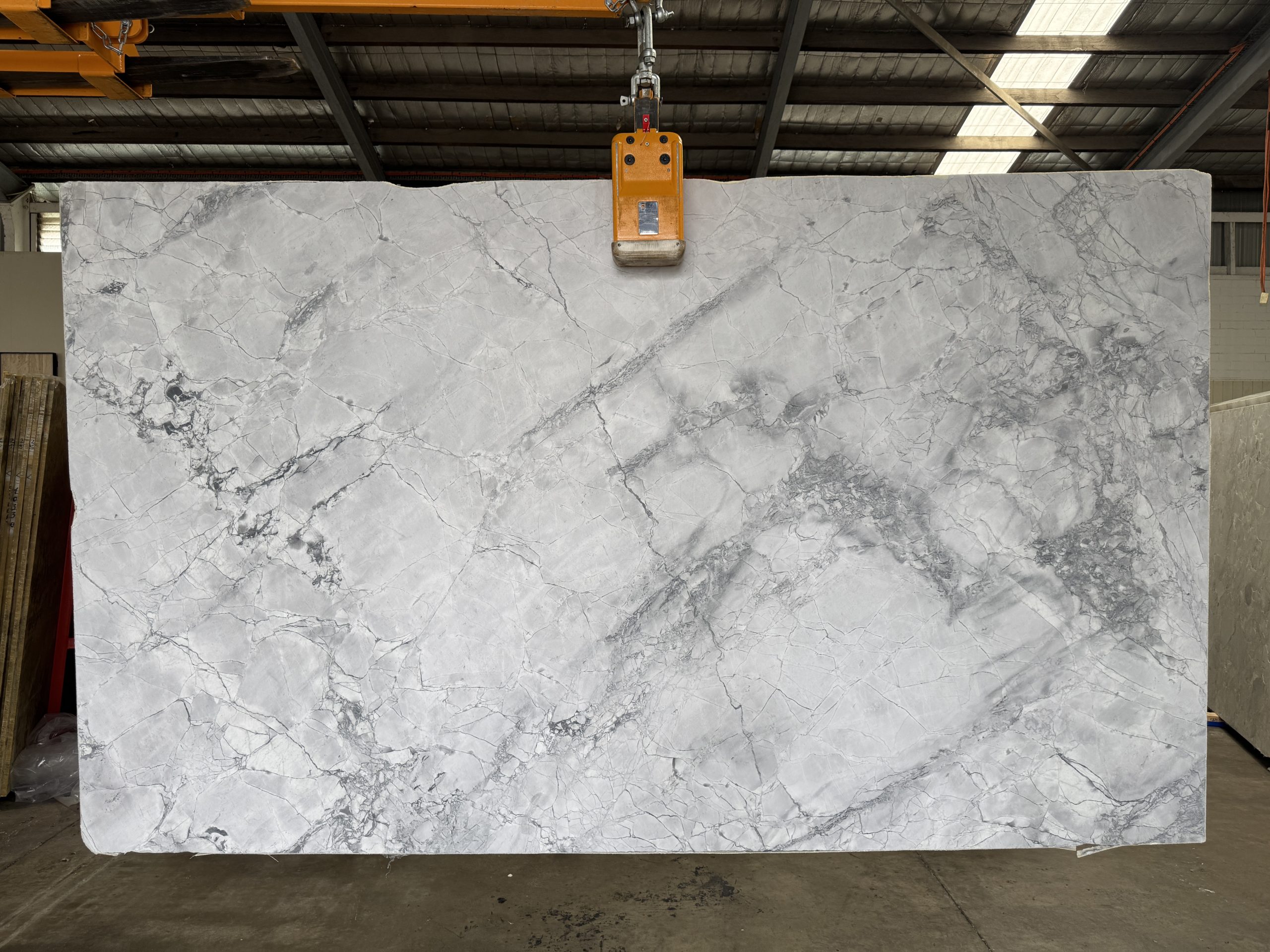 Super White Honed BL34638 – Finestone