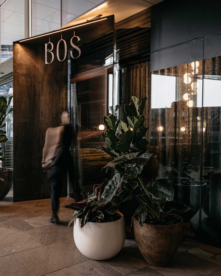BOS BRISBANE – Finestone