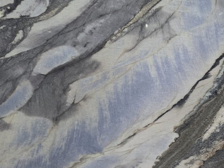 Blue Reverie Polished BL36104 – Finestone